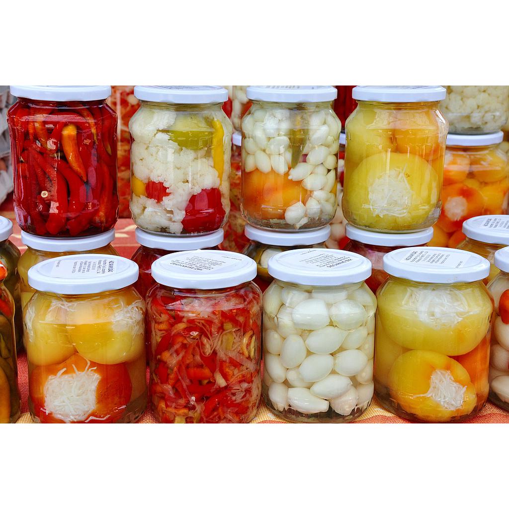 Encurtido surtido 10 Kg caja plástica | Banco de alimentos | Una Costa ...